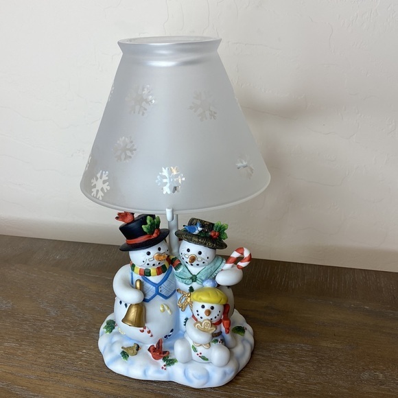 PartyLite | Holiday | Partylite Snowbell Family Tealight Lamp | Poshmark